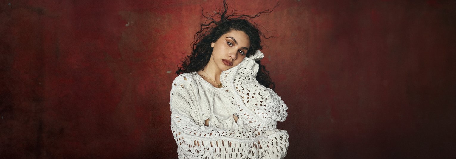 Alessia Cara A Nova Sensação da Música Pop Mundial