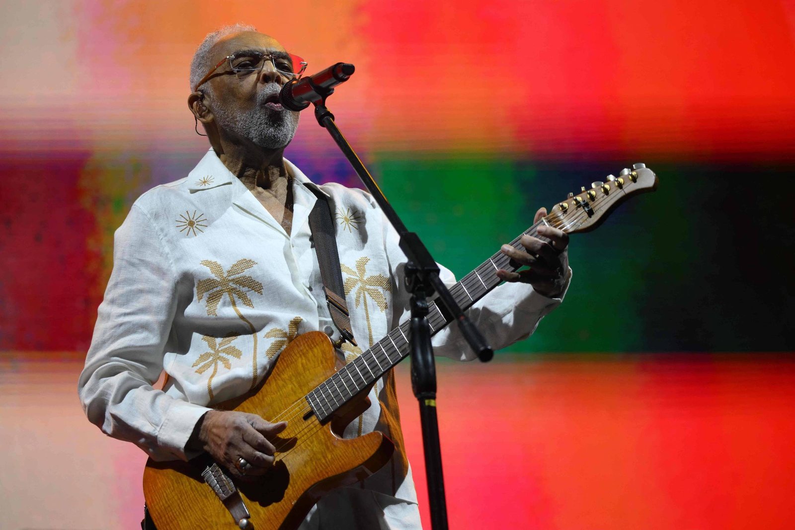 Gilberto Gil Faz Último Show da Turnê Tempo Rei em SP
